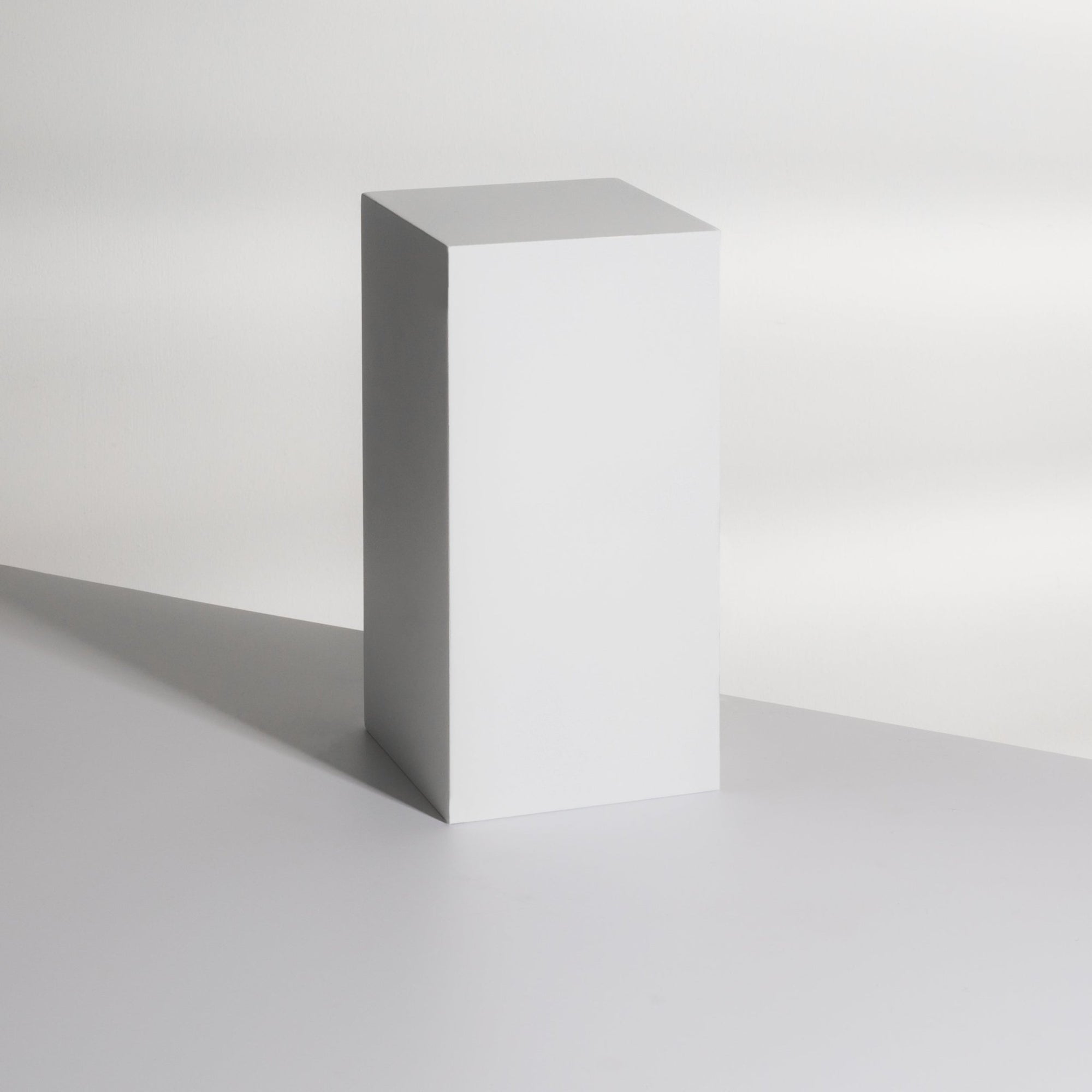 CUBOID Styling Prop – Plinthy