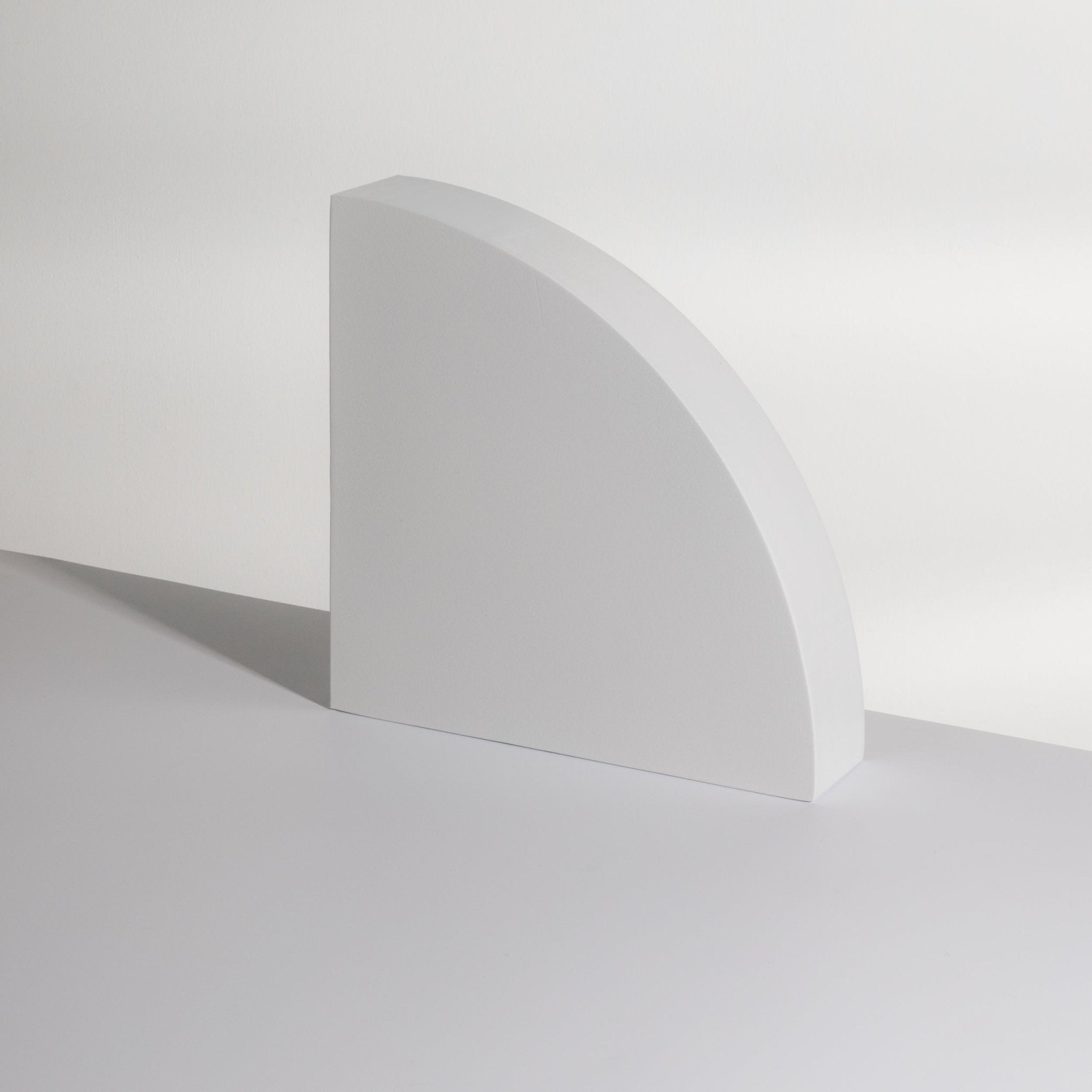 Fan Shaped Styling Props – Plinthy