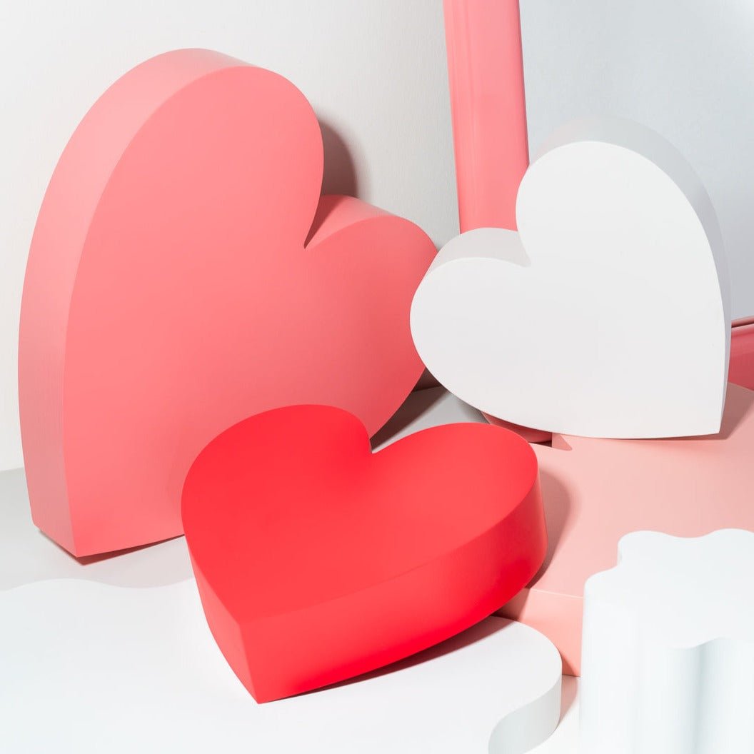 Heart Styling Props – Plinthy